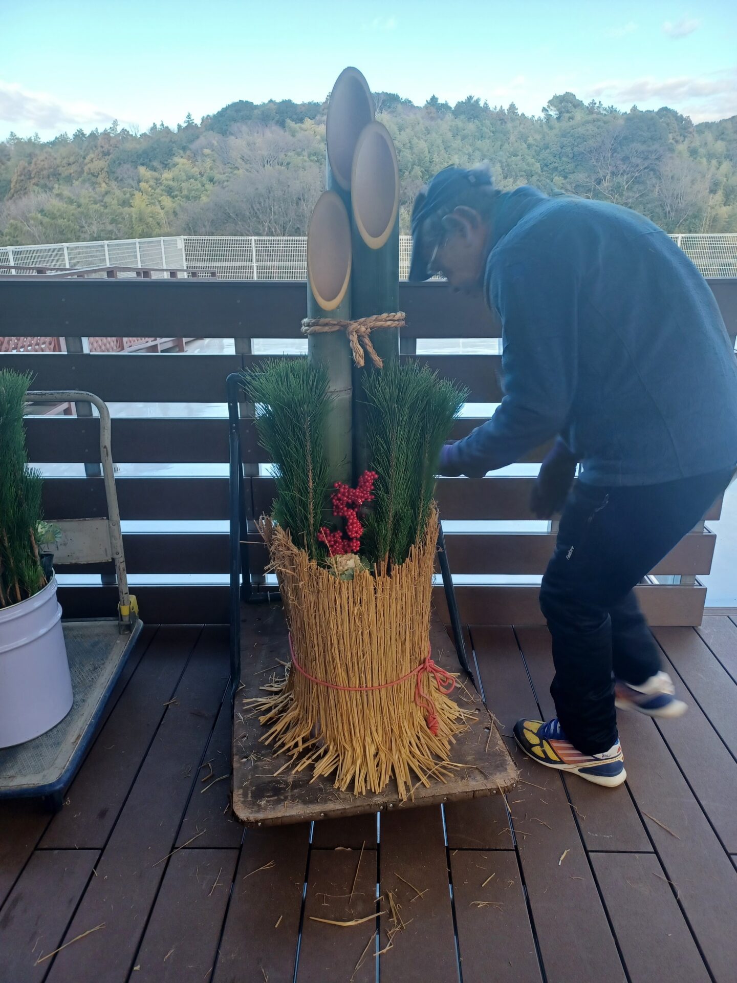 門松が出来上がりました！！ - 神奈川県横浜市の特別養護老人ホームを運営する- 社会福祉法人兼愛会 | 社会福祉法人兼愛会